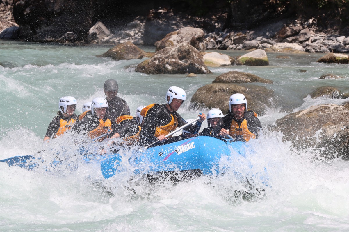 Rafting on the Ubaye River - De Bleu à Blanc