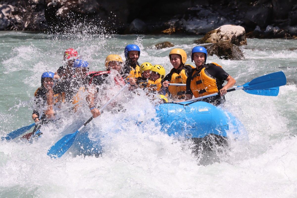 Rafting on the Guil River Queyras - De Bleu à Blanc